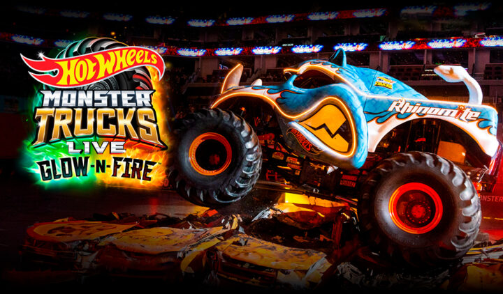 Hot Wheels Monster Trucks Live: Glow-N-Fire llega por primera vez a Perú