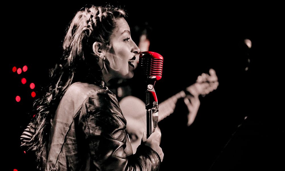 20 bandas y artistas de mujeres peruanas que deberías escuchar . Parte ...