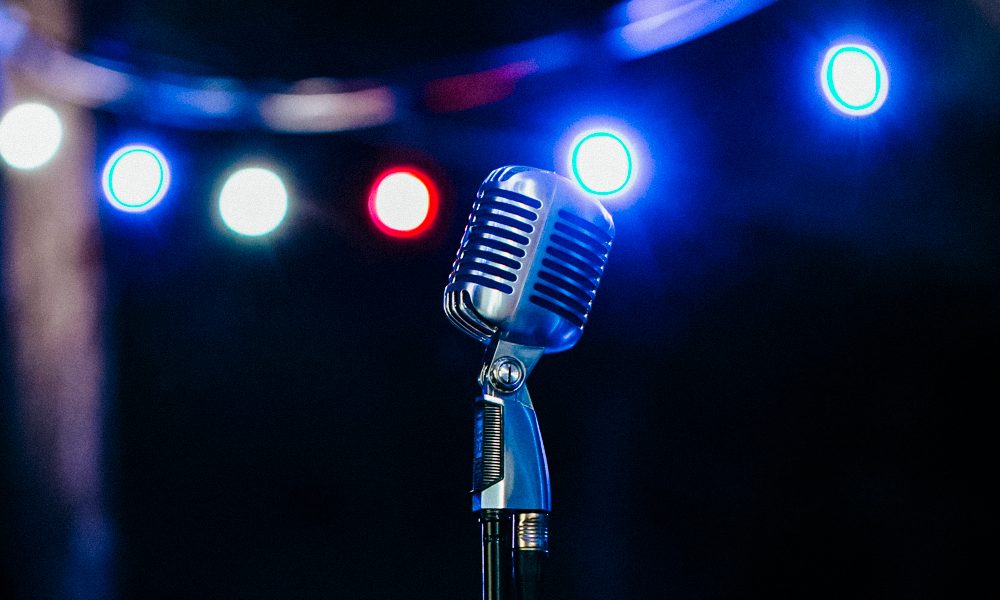 “Parece chiste, pero es anécdota”: el stand-up comedy que no te puedes ...